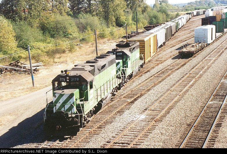 BN 2178-2559 Conway Turn @ Delta Yard